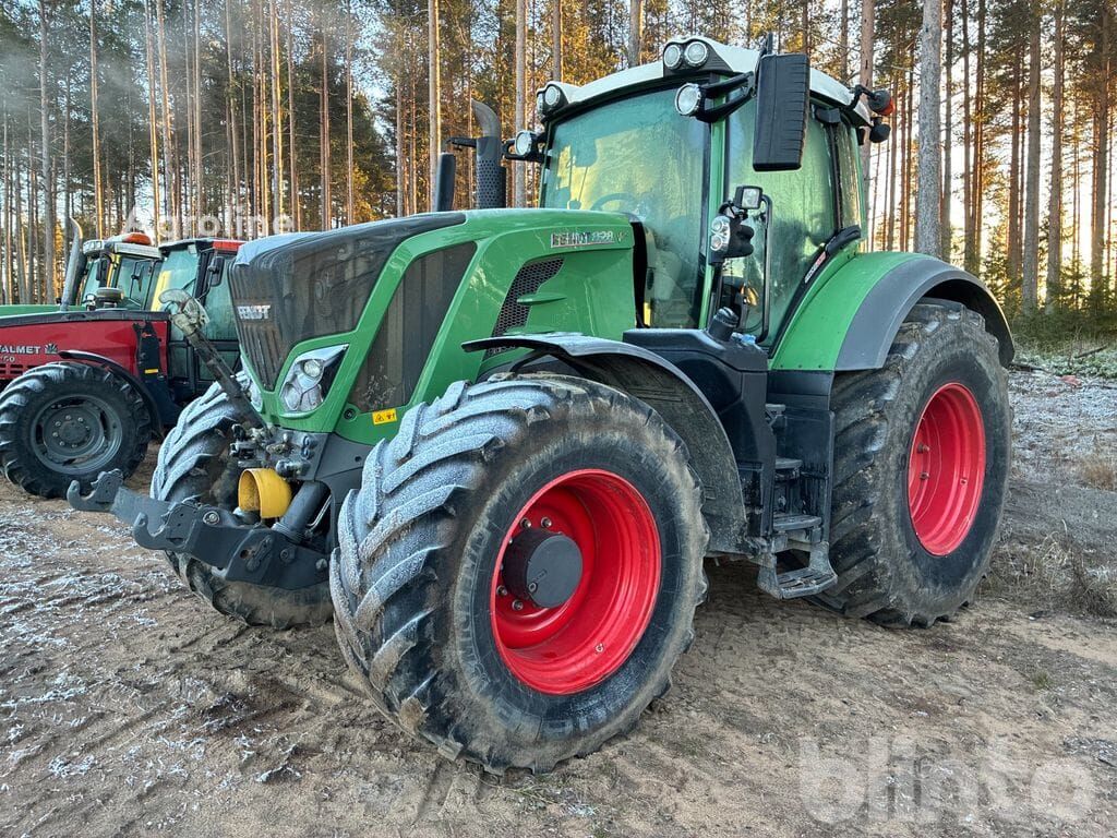 Prodaje se Fendt 828 Vario traktor točkaš na aukciji