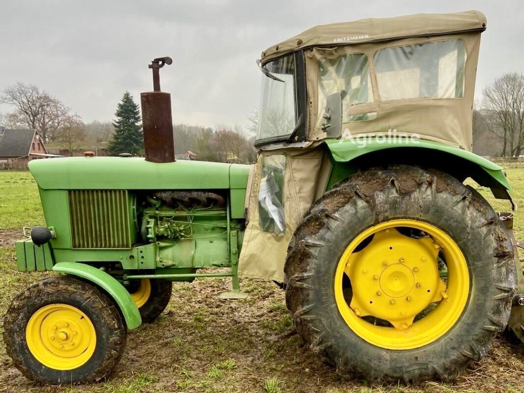 John Deere 2020 traktor točkaš