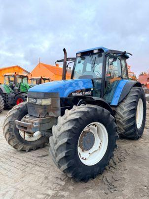 New Holland TM 165 traktor točkaš