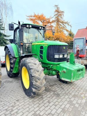 John Deere 6930 traktor točkaš