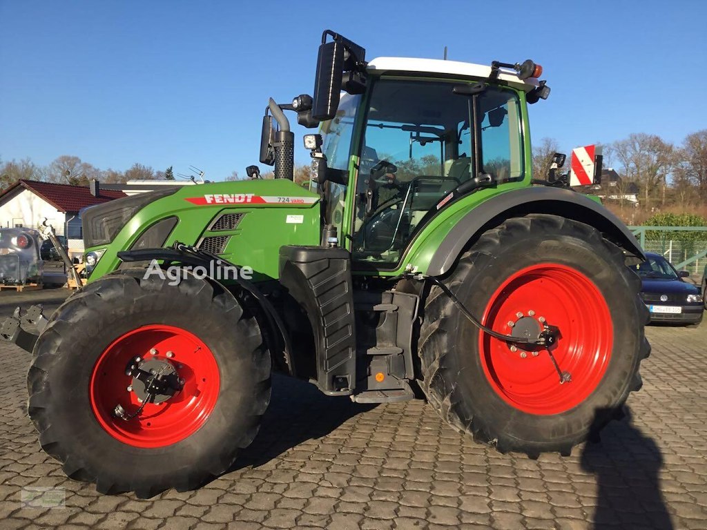 Fendt 724 Vario Gen6 Profi traktor točkaš