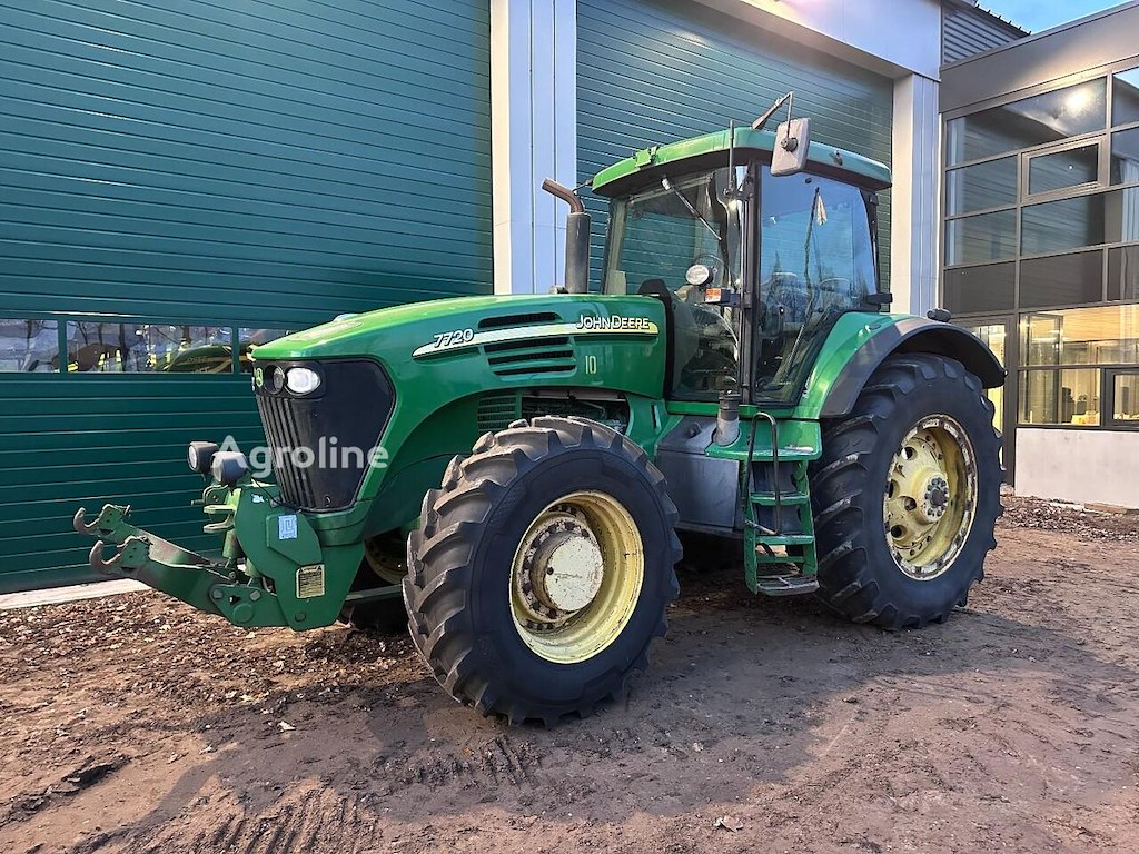 John Deere 7720 PowerQuad - NO TLS traktor točkaš