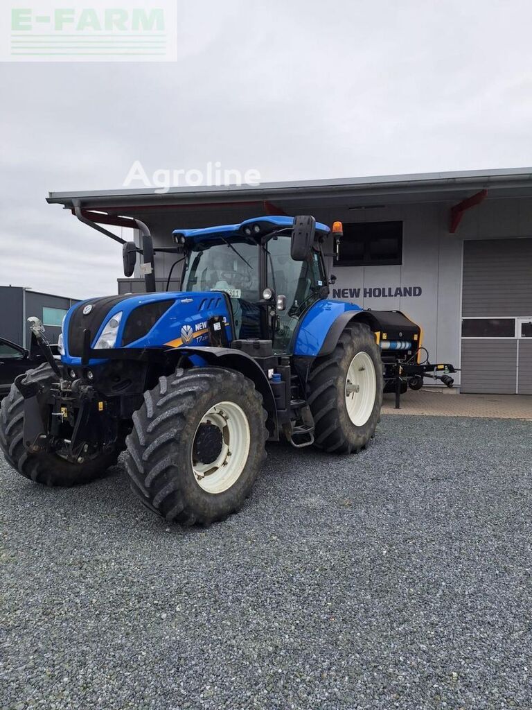 New Holland t7.230 ac traktor točkaš