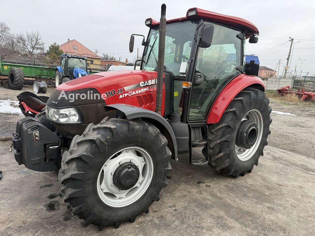 Case IH JX 110 v Lizynh traktor točkaš