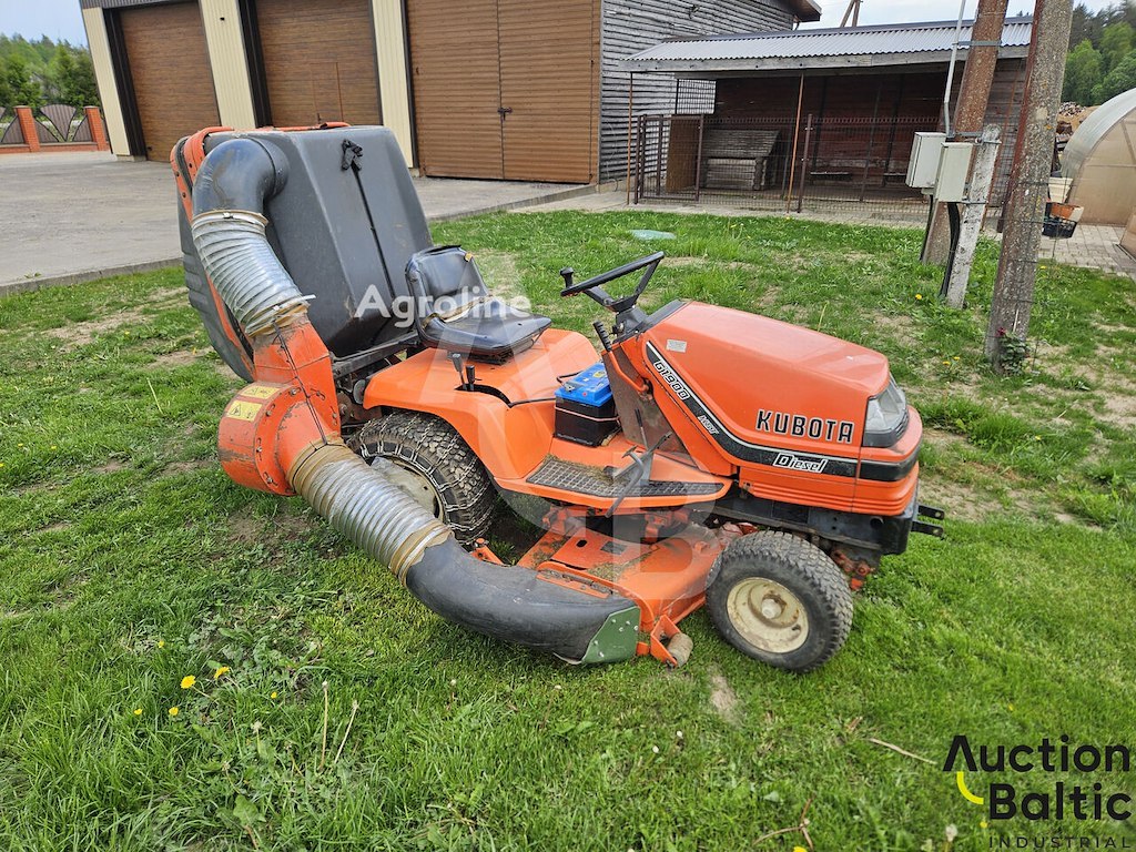 Prodaje se Kubota GCD420N-II traktor kosilica na aukciji