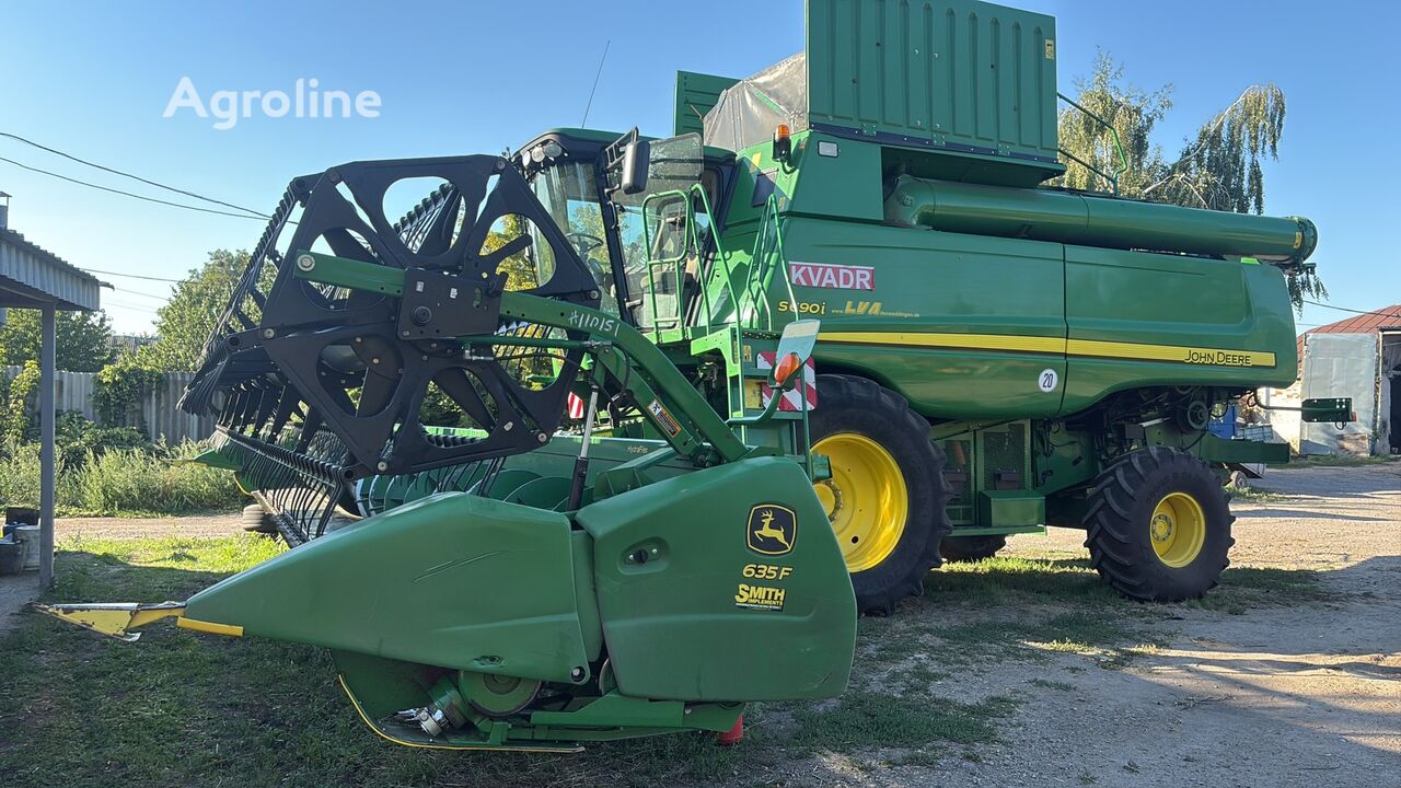 John Deere s690i kombajn za žito