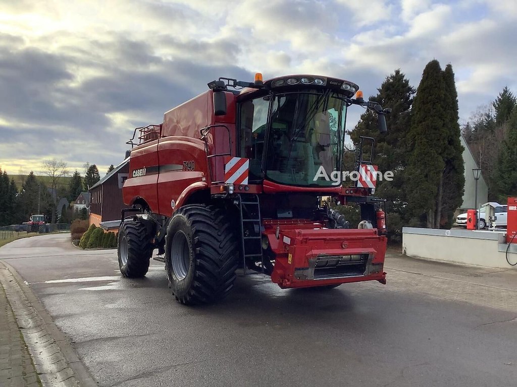 Case IH 7140 AF kombajn za žito