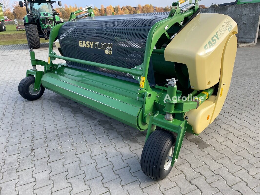 Krone Easy Flow 300 sakupljač otkosa