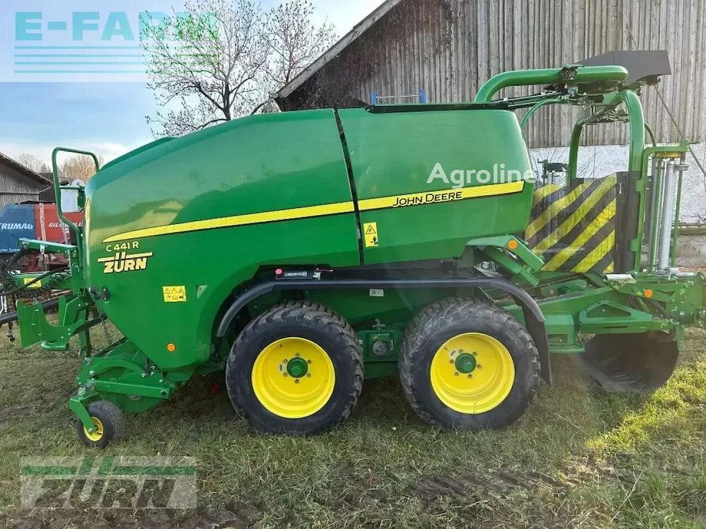 John Deere c441r balirka za četvrtaste bale