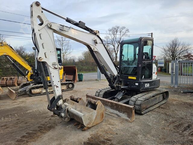 Mini bager
Bobcat E 50