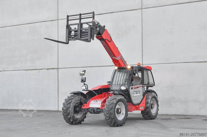 Teleskopski utovarivač
Manitou MT 933
