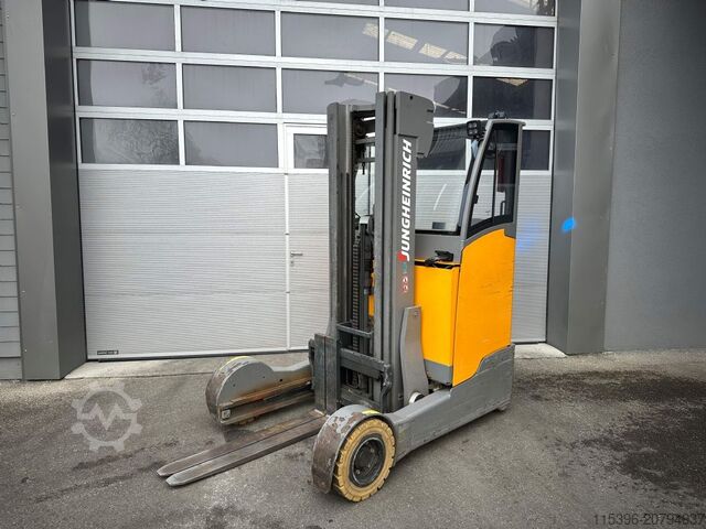 Reach truck
Jungheinrich ETV C 20 - TRIPLEX 5 m