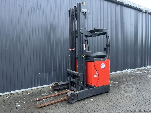 Reach truck
Linde R14-01