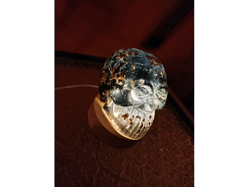 Mama Pacha handmade Skull lamp BLACK