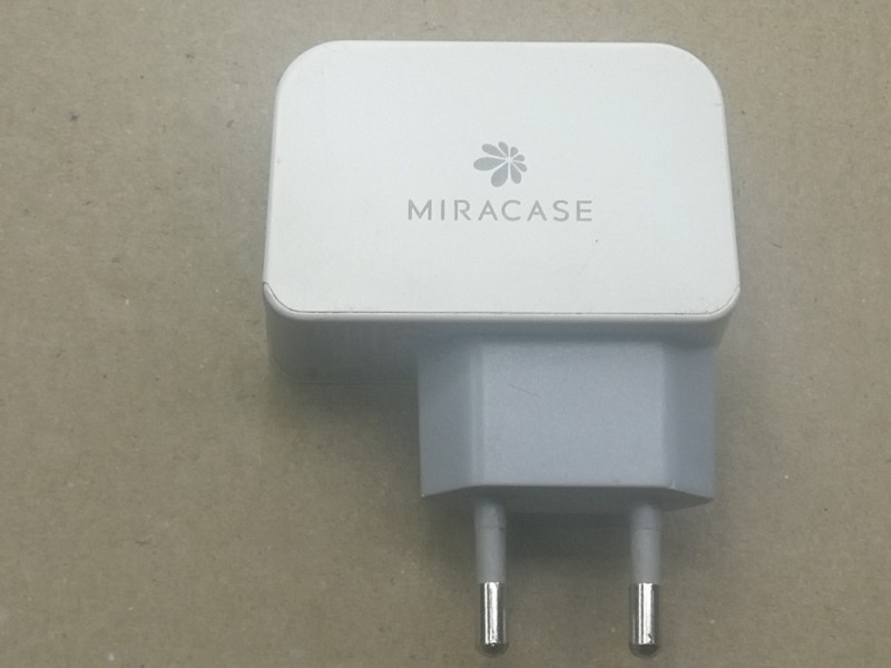 MIRACASE USB punjac