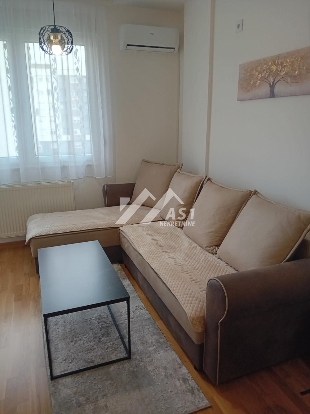 Izdajem LUX jednoiposoban stan sa GRAZNIM MESTOM - Skver Garden! ID#4900 450 €