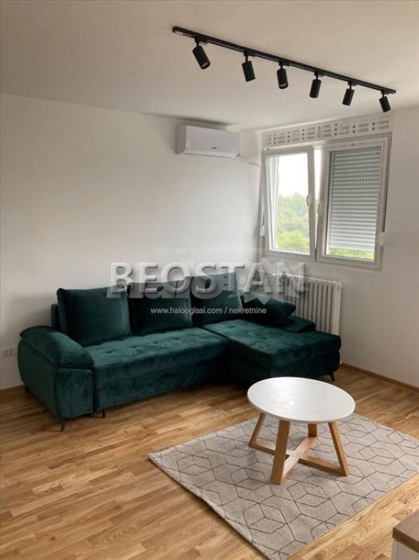 Novi Beograd - Fontana #65679 600 €