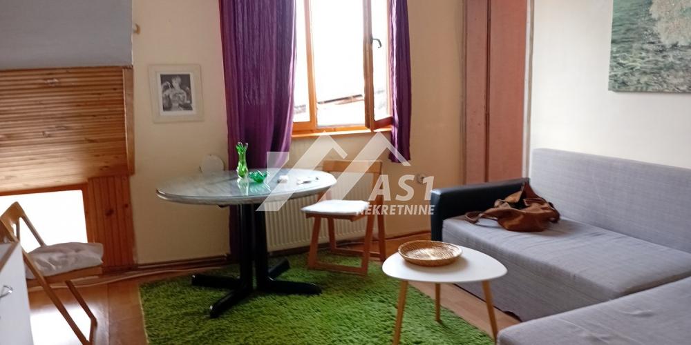 Maksima Gorkog ,odličan i povoljan stan PET FRIENDLY ID#4867 280 €