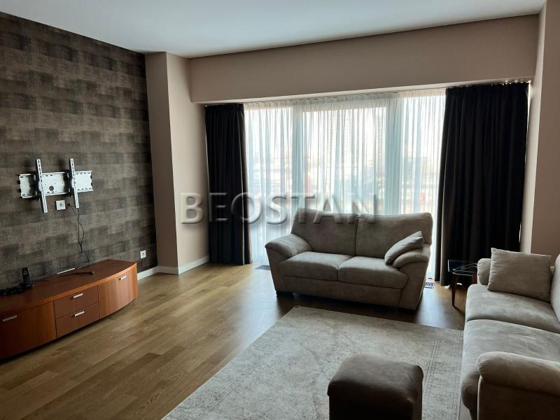 Novi Beograd - West 65 tower #65646 1.100 €