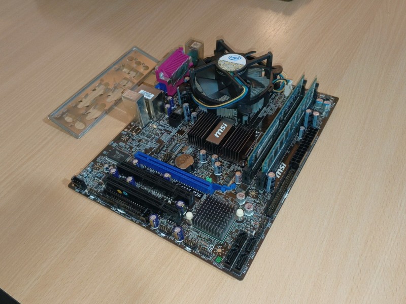Msi G41M-P26 + Intel E5700 + 4ddr3 + Cpu cooler