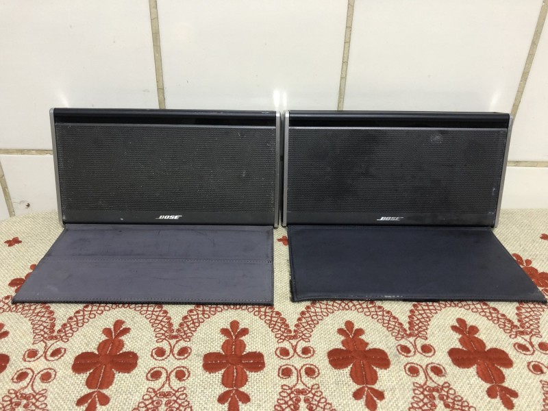 Bose SoundLink Bluetooth Mobile Speaker (Model 404600)