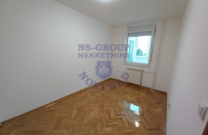 Prodajem Stan-Apartman, Nova Detelinara