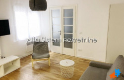 Stan-Apartman za Duži Najam, Novi Beograd, Beograd, €650