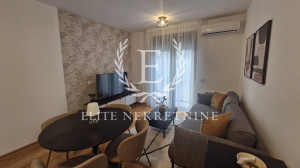 Iznajmljujem Stan-Apartman, Lekino Brdo, Beograd Grad