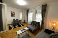 Stan-Apartman za Duži Najam, Novi Beograd, Beograd, €500