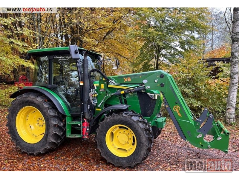 John Deere 5085M