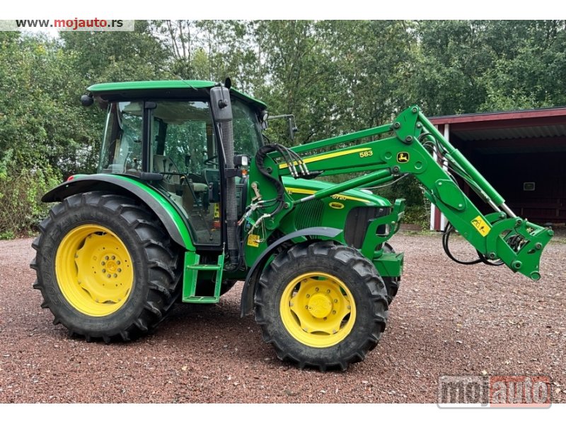 John Deere 5720
