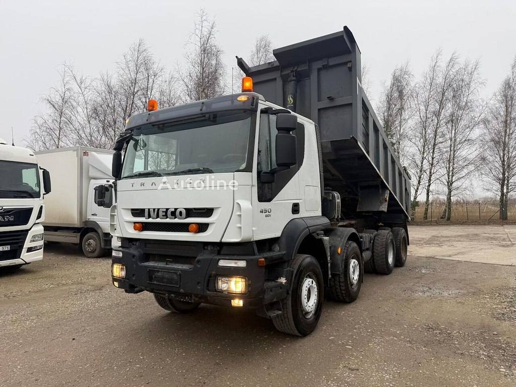 IVECO TRAKKER 450EEV kiper