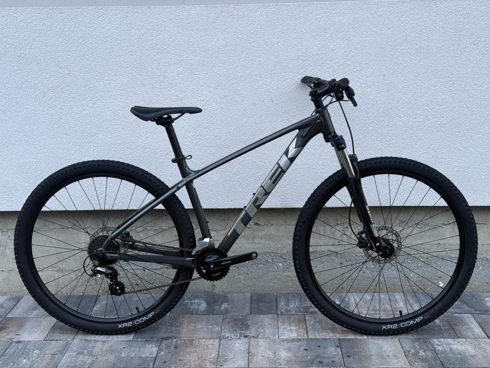 Trek Marlin 5 29er m size prelep
