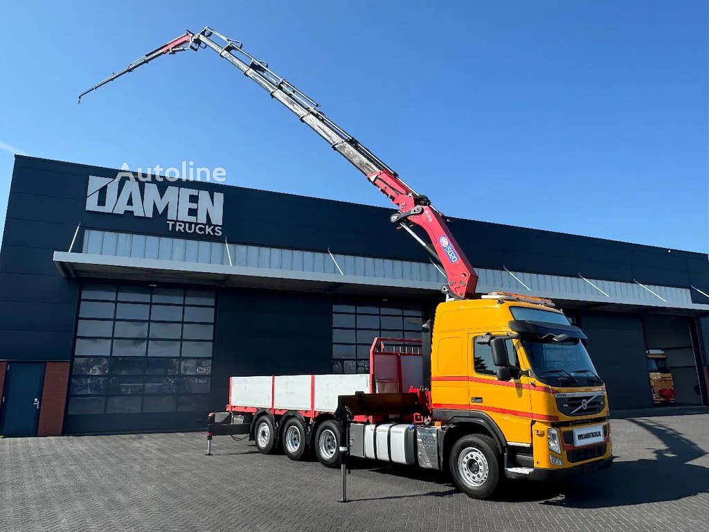 Volvo FM 500 8x4 HMF 5020-K6 + JIB FJ 1000-5 kamion s ravnom platformom