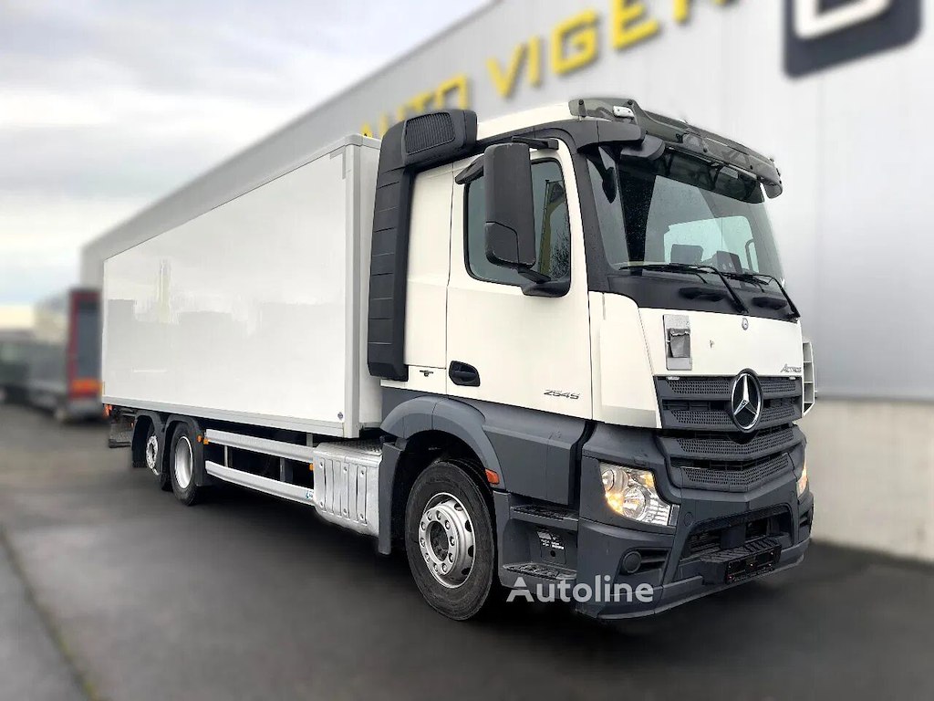 Mercedes-Benz Actros 2545 *6x2*Airco*Luchtvering v+a*Bluetooth*Verwarm+verstel kamion furgon