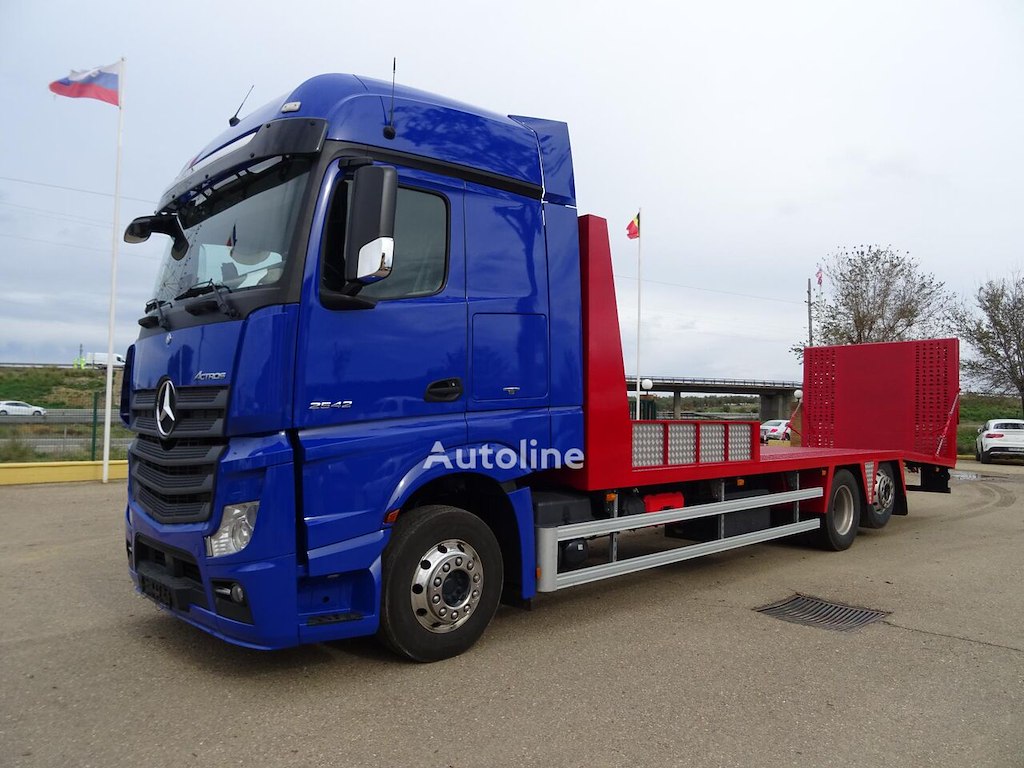 Mercedes-Benz ACTROS 25 40 autotransporter