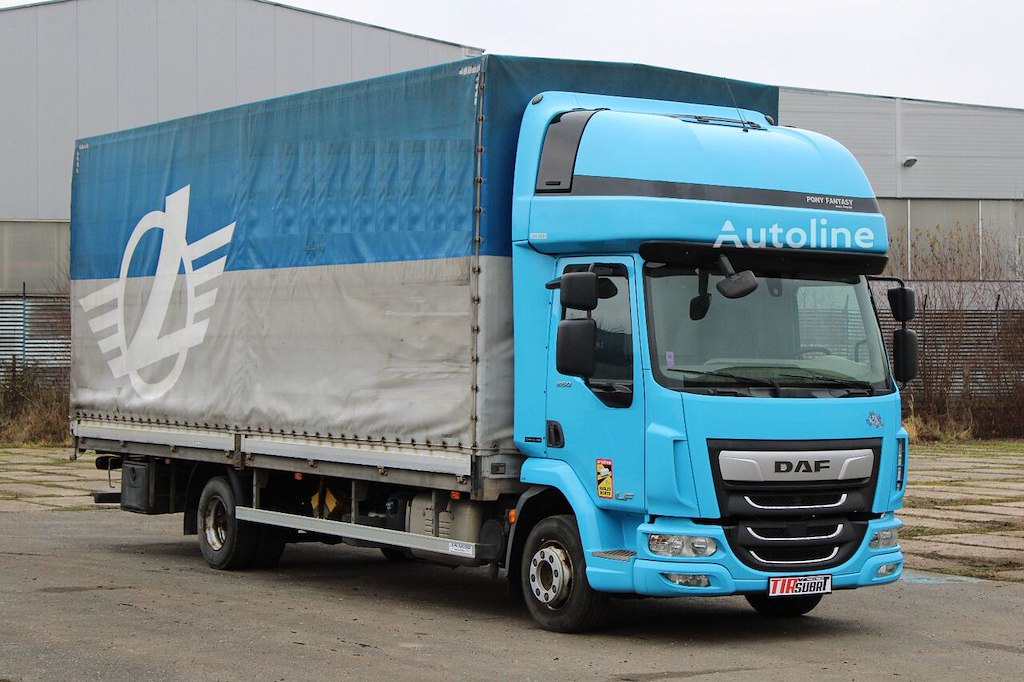 DAF LF 260 FA kamion s ceradom