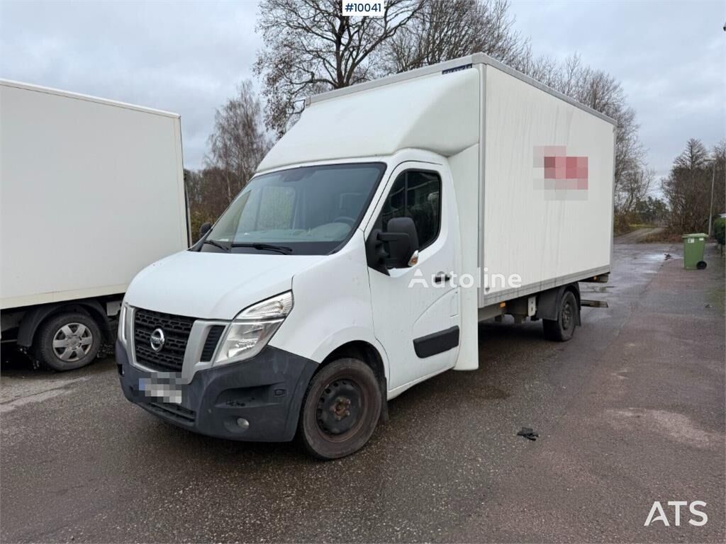 Nissan NV 400 with tail lift kamion furgon < 3.5t