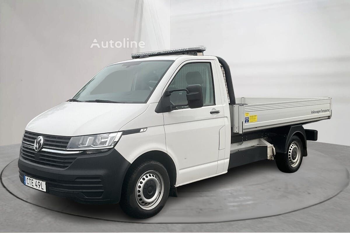 Prodaje se Volkswagen Transporter kamion s ravnom platformom < 3.5t na aukciji