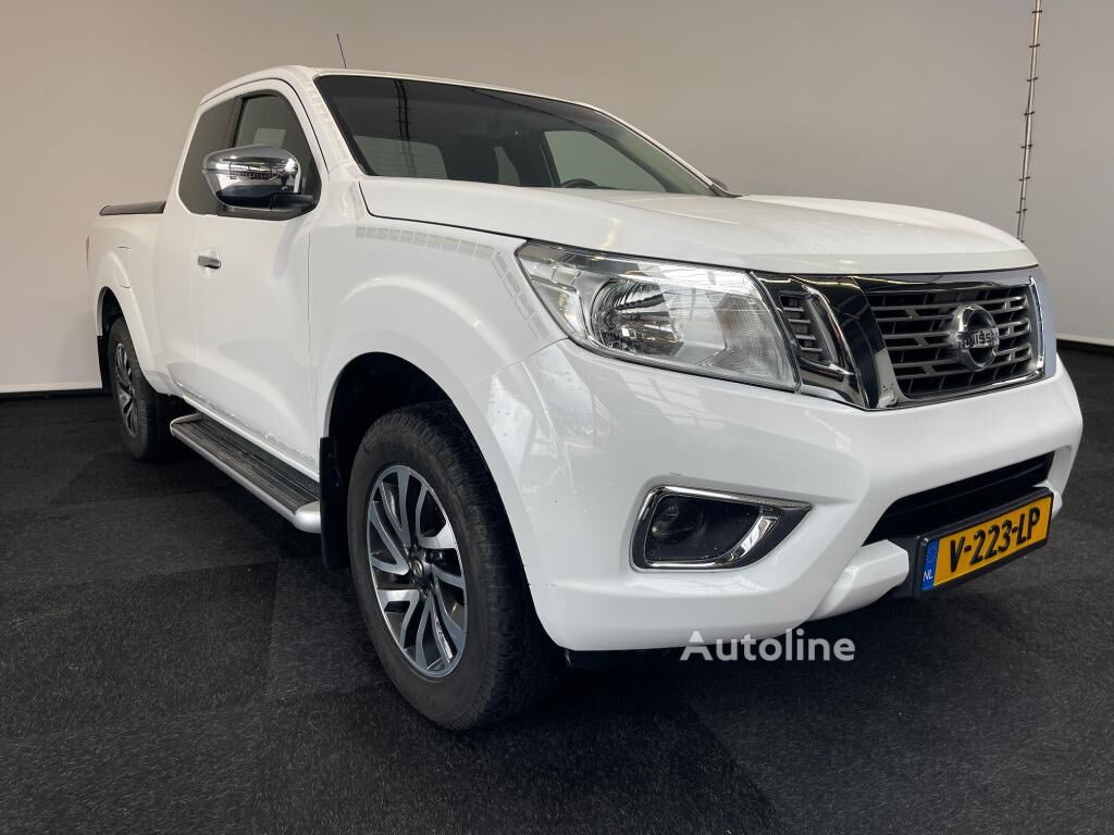 Nissan NISSAN NAVARA NP300 Navara King Cab 2.3 dCi 160 Visia Trekhaak 3 kamion s ravnom platformom < 3.5t