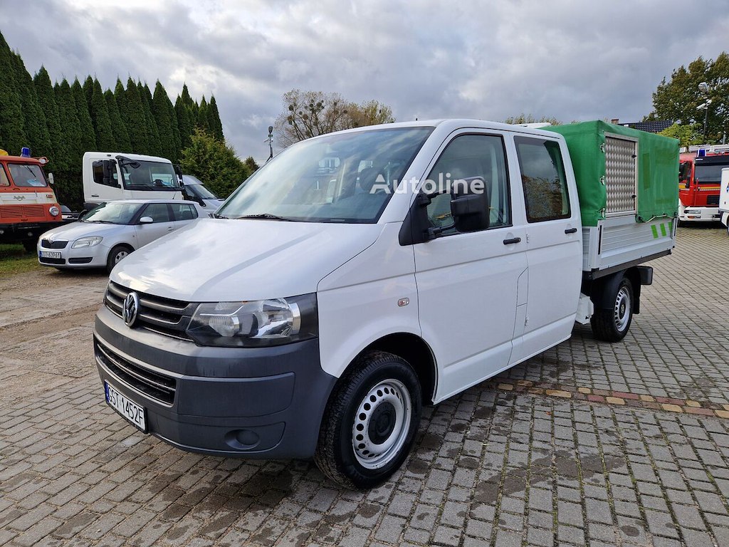 Volkswagen Transporter T5 kamion s ravnom platformom < 3.5t