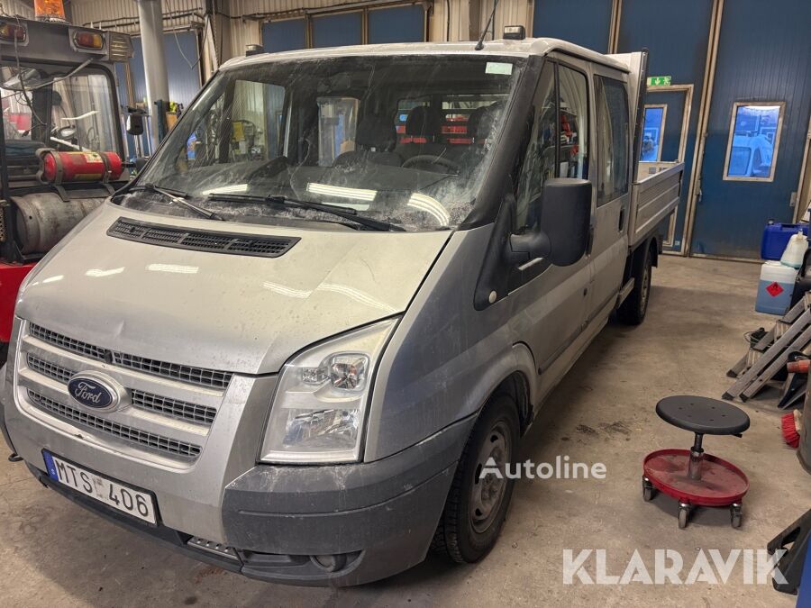 Prodaje se Ford Transit kamion s ravnom platformom < 3.5t na aukciji