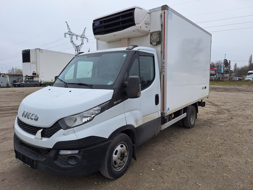IVECO Daily 35-130 - Carrier Xarios frigo kamion hladnjača < 3.5t
