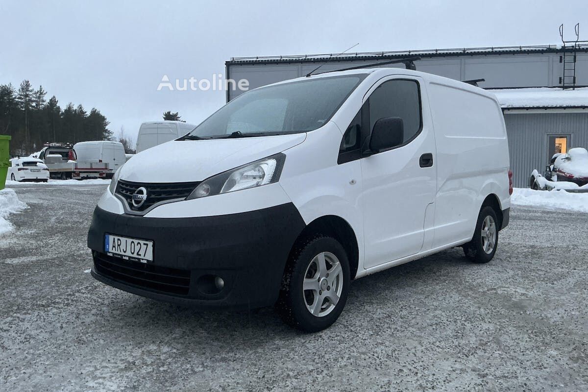 Prodaje se Nissan NV200 minibus furgon na aukciji