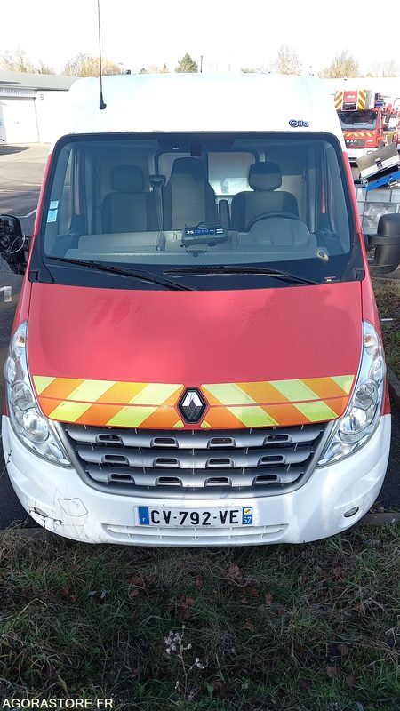Prodaje se Renault MASTER minibus furgon na aukciji