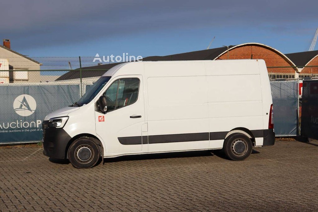 Prodaje se Renault Master minibus furgon na aukciji