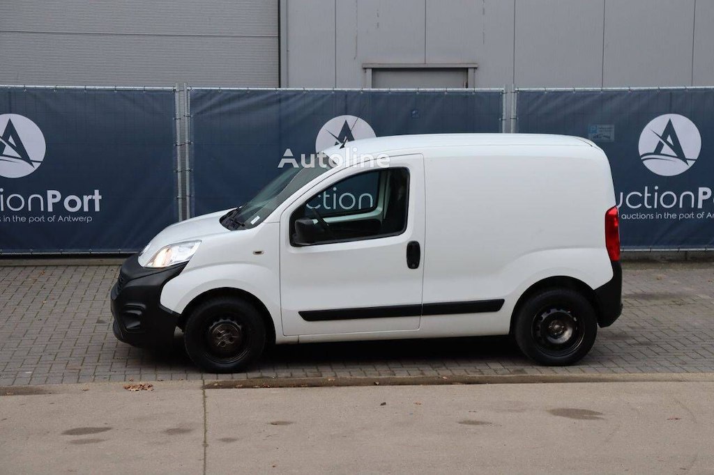 Prodaje se Fiat Fiorino minibus furgon na aukciji