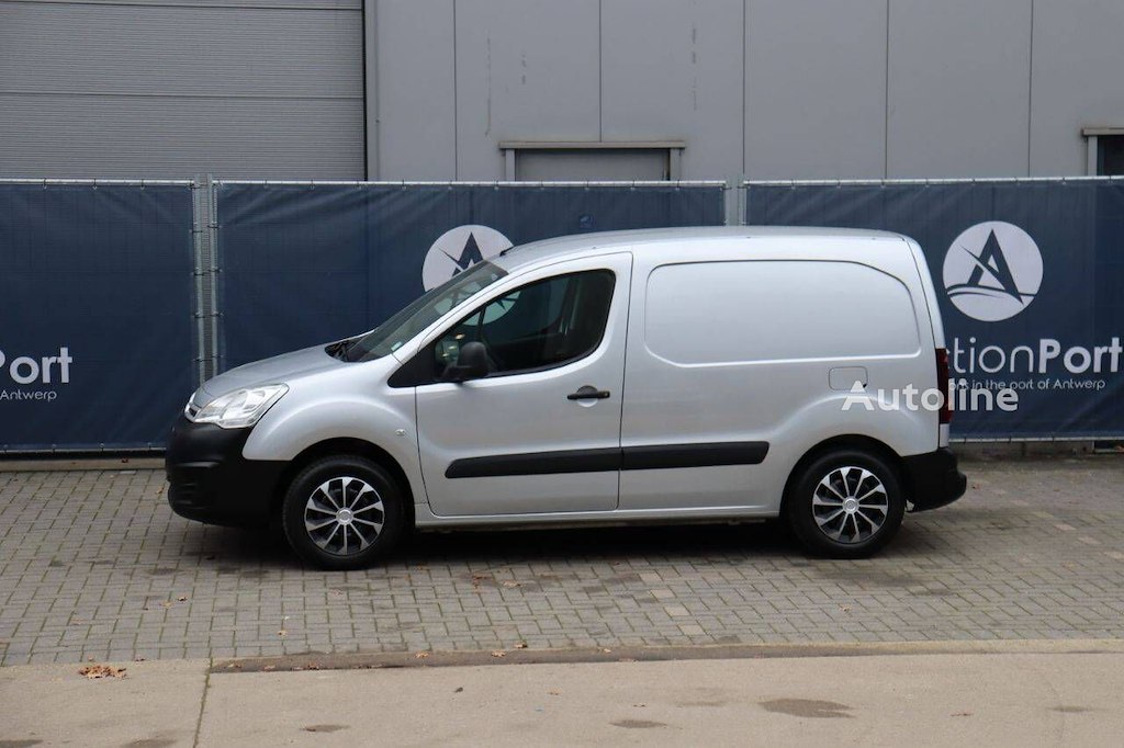 Prodaje se Citroen Berlingo minibus furgon na aukciji