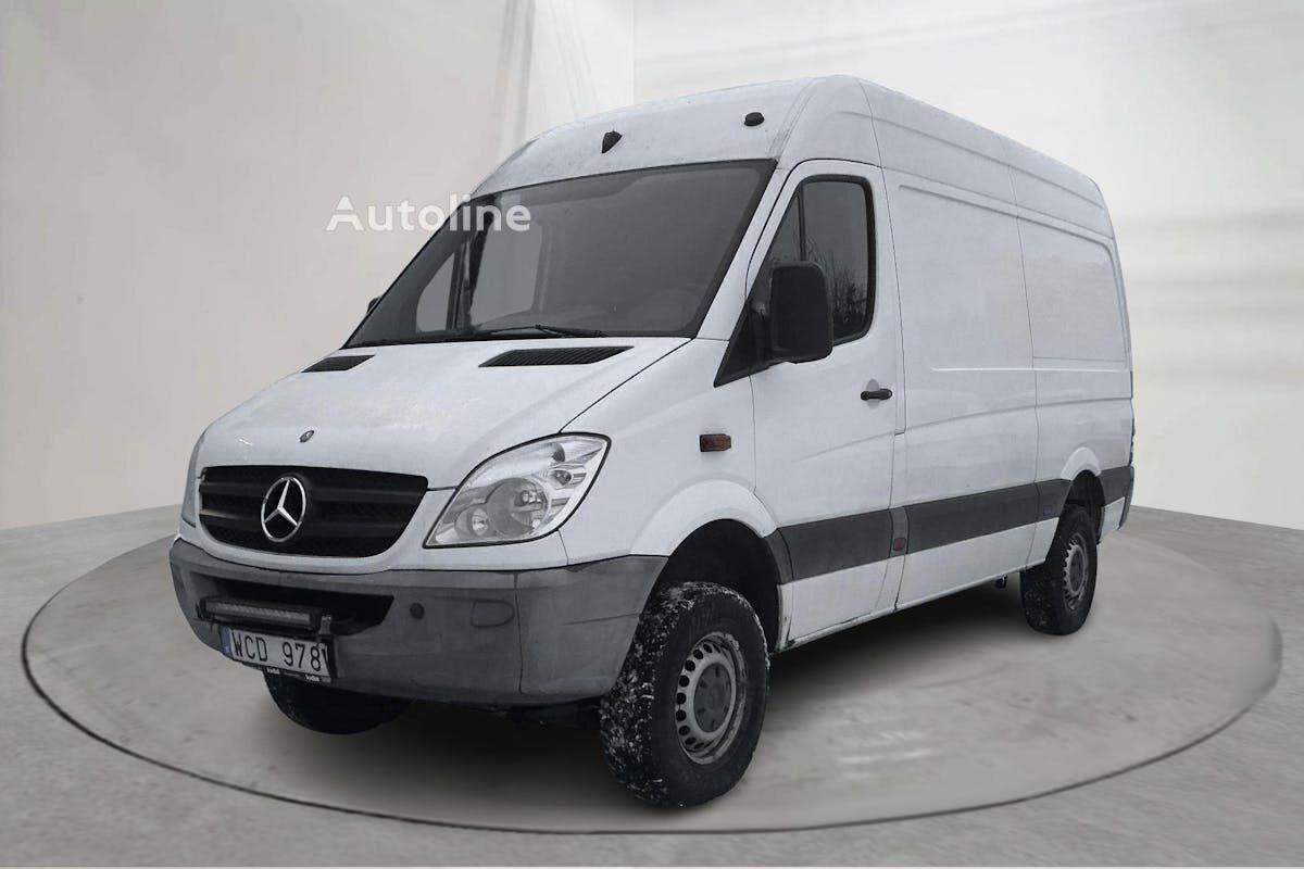 Prodaje se Mercedes-Benz Sprinter minibus furgon na aukciji