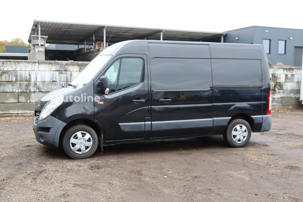 Prodaje se Renault Master minibus furgon na aukciji